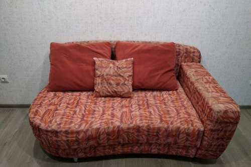 Продаю малогабаритный диван
