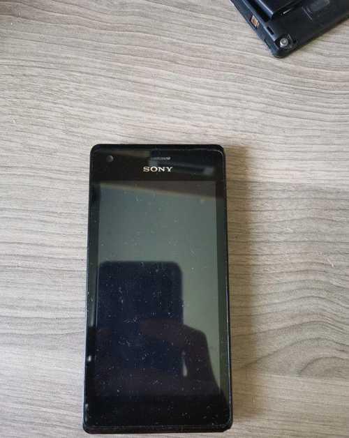 Телефон Sony Xperia M (C1905)