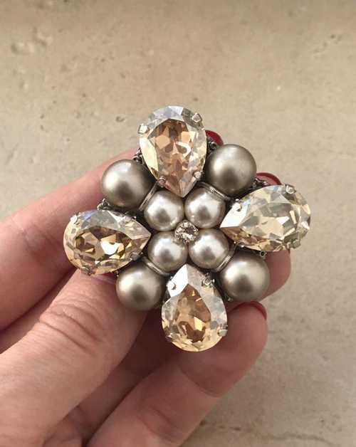 Брошь-кулон Oshulia