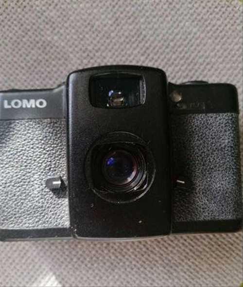 Плёночный фотоаппарат Ломо