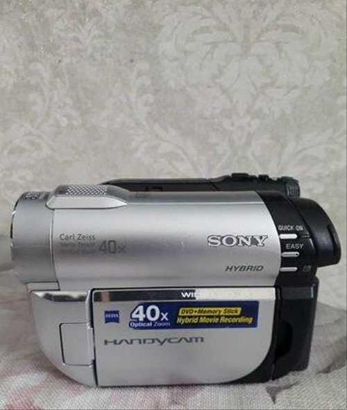 Видеокамера Sony DVD