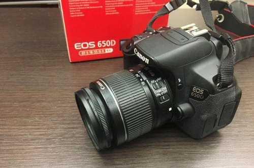 Зеркальный фотоаппарат Canon EOS 650D
