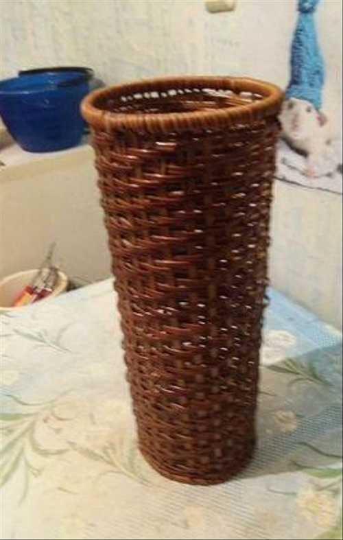 Плетенная интерьерная ваза