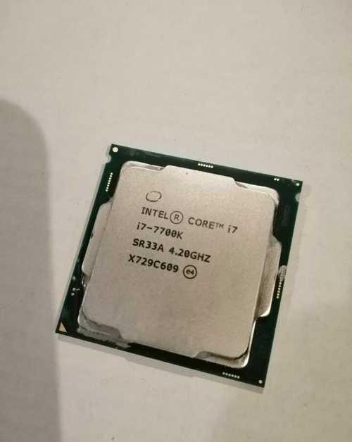 Intel core i7 7700k gigabyte ga-z270m