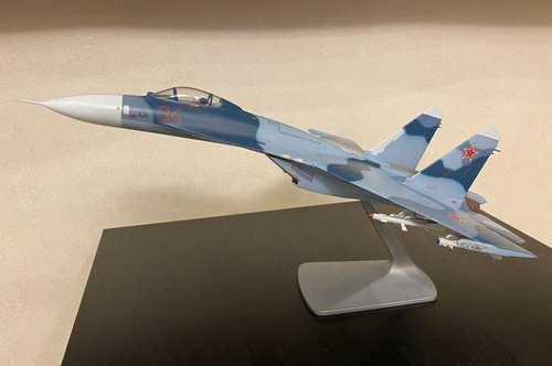 Модель истребителя Су-27см, (Su-27SM) масштаб 1/32