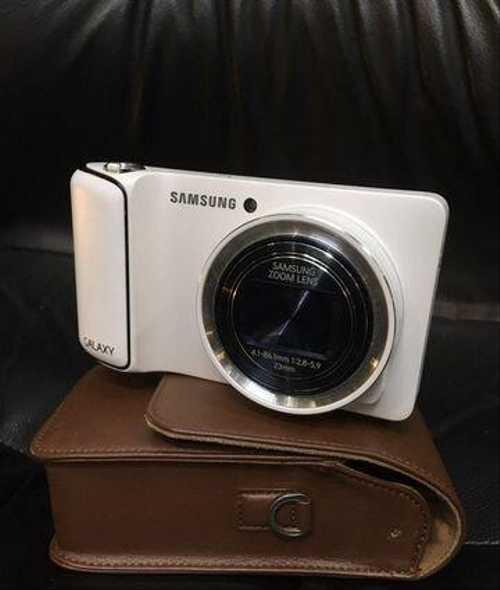 Цифровой фотоаппарат Samsung EK-GC100