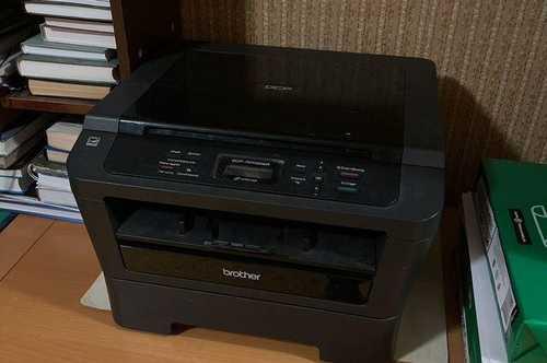 Мфу Brother DCP-7070DWR