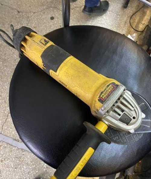 Болгарка ушм DeWalt DWE4257, 1500Вт