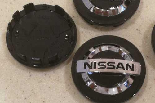 Колпачки колесных дисков Nissan чёрные