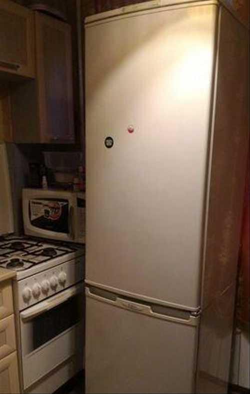 Холодильник Бирюса-228С
