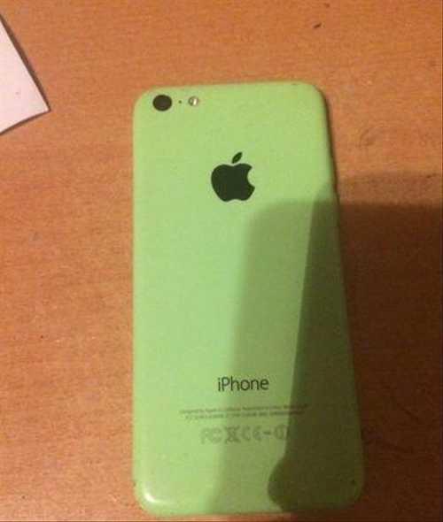 Телефон iPhone 5 крышка задняя