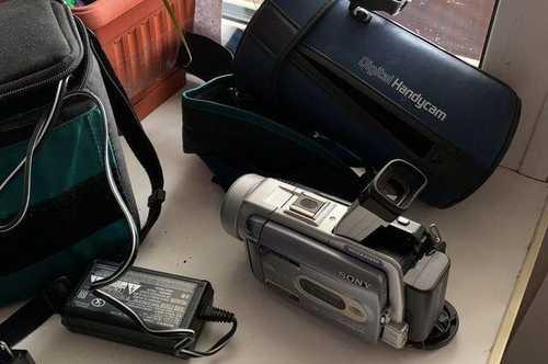 Видеокамера Sony DCR-TRV75E полный комплект