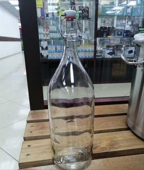 Бутылка стеклянная с бугельной крышкой, 2 л