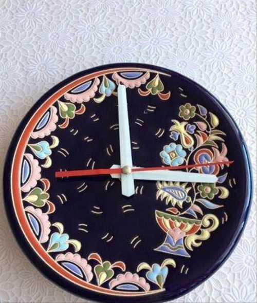 Керамическая тарелка- часы ручной работы