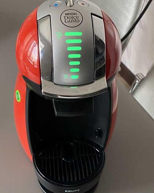 Капсульная кофе машина Dolce Gusto KP150
