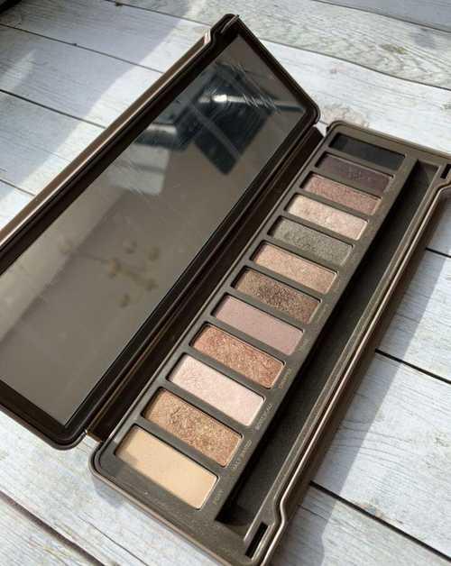 Палетка Urban Decay naked2