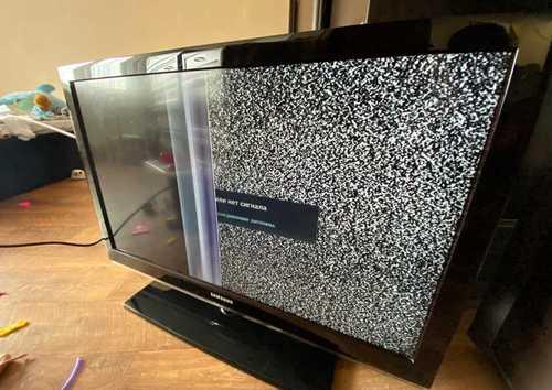 ЖК телевизор Samsung LE37C530F1W (сломан)
