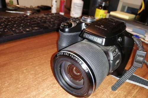 Fujifilm FinePix S8300