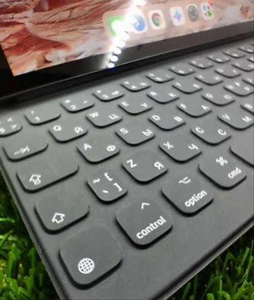 Apple Smart Keyboard