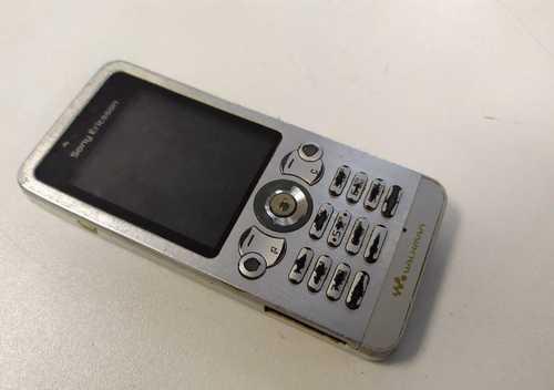 Sony Ericsson W302