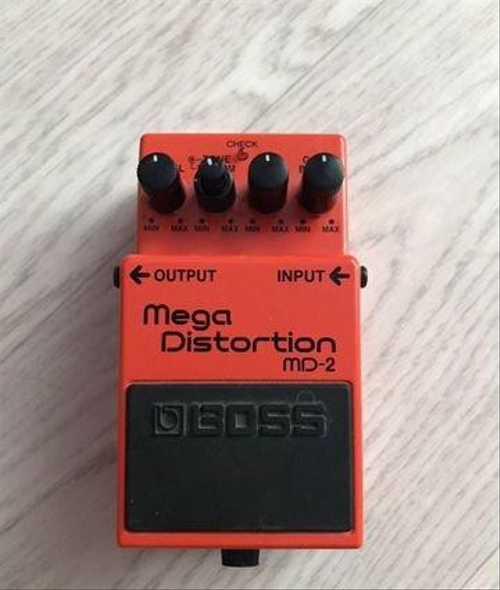 Гитарная педаль Boss MD-2 Mega Distortion