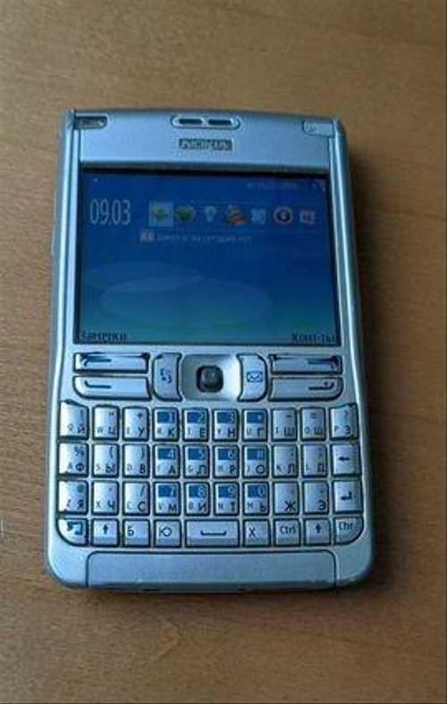 Смартфон Nokia E61