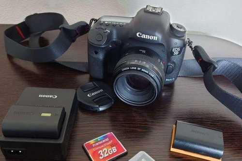 Canon EOS 5D Mark III + canon EF 50mm f/1.4 USM
