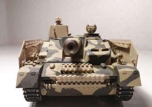 Модель немецкого танка Stug 4 под покраску