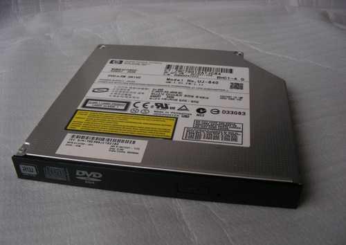HP UJ-840. DVD-RW привод