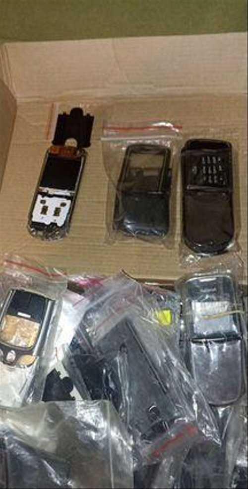 Запчасти на старые телефоны Nokia, iPhone3-4