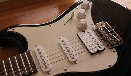 Электрогитара Ashtone HSS Stratocaster