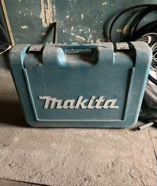 Перфоратор makita HR4501C