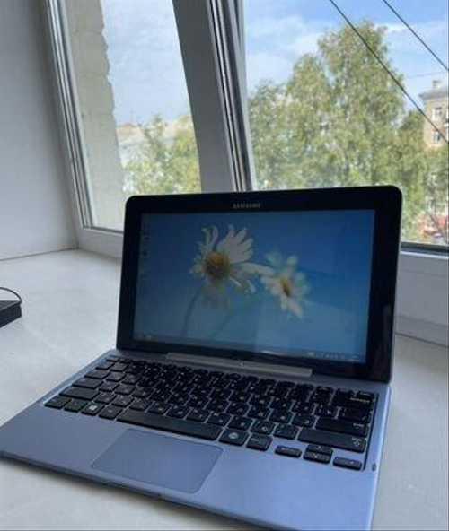 Ноутбук-планшет Samsung Ativ Smart PC