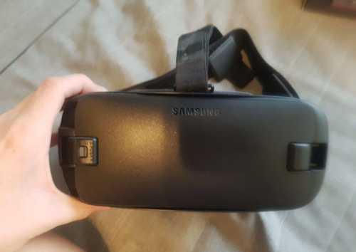 Виртуальные очки SAMSUNG gear vr