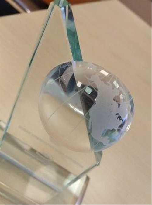 Сувенир из стекла, Глобус