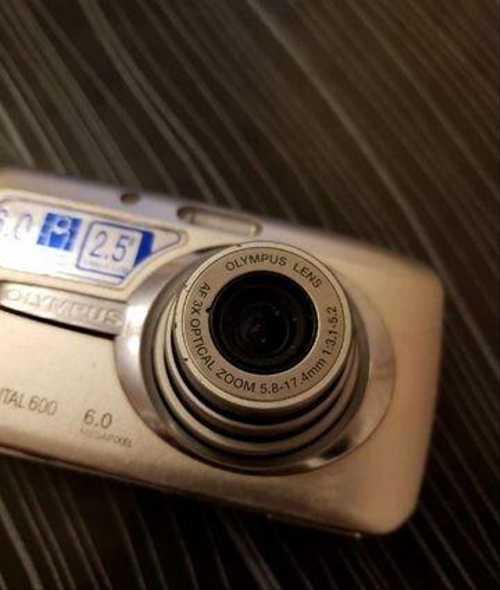 Компактный фотоаппарат olympus digital 600