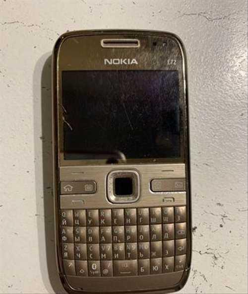 Телефон Nokia е72