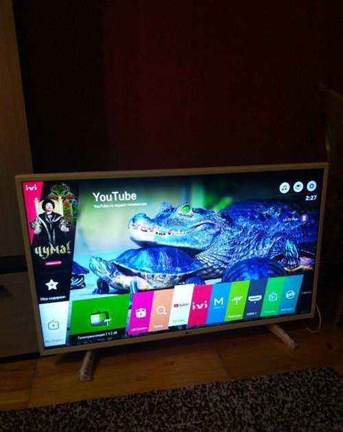 Белый LG 43" UHD,HDR,4K,SmartTV,wifi