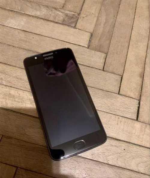 Motorola Moto E4 (X1762)