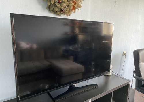 Телевизор Samsung UE50F5000 (50’)