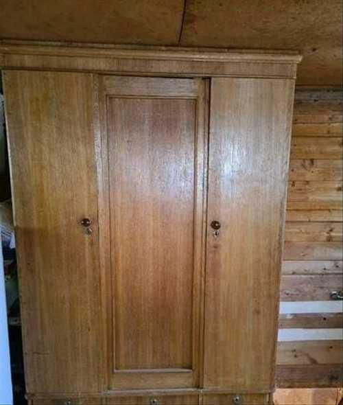 Шкаф шифоньер старинная мебель