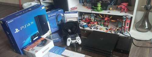 Sony PS4 PRO 3TB+101 игра