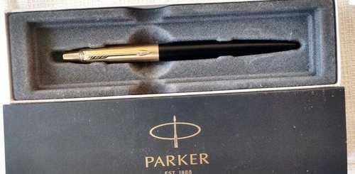 Ручка шариковая подарочная Parker