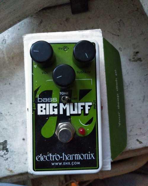 Electro-harmonix nano bass big muff