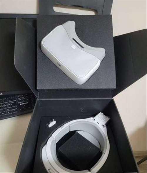 Очки виртуальной реальности DJI Goggles