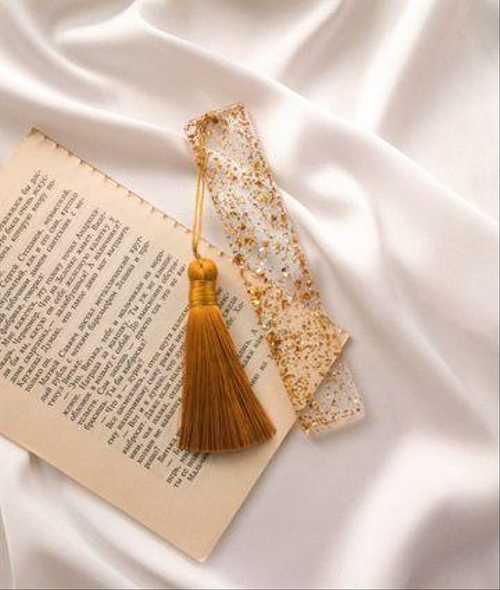 Закладка для книги из эпоксидной смолы