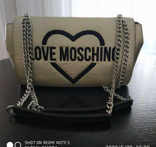 Сумка-клатч Moschino