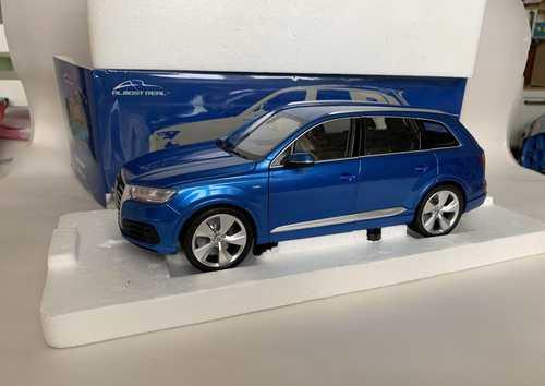 Audi Q7 1/18