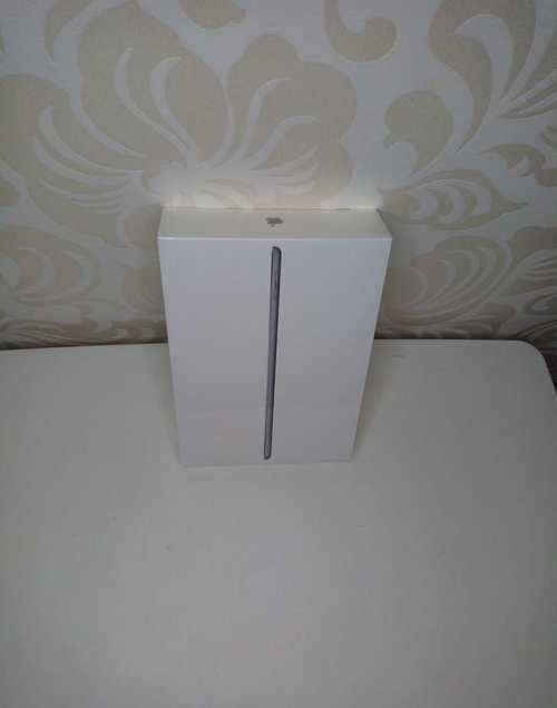 Apple iPab 9,7 Wi-Fi 128гб