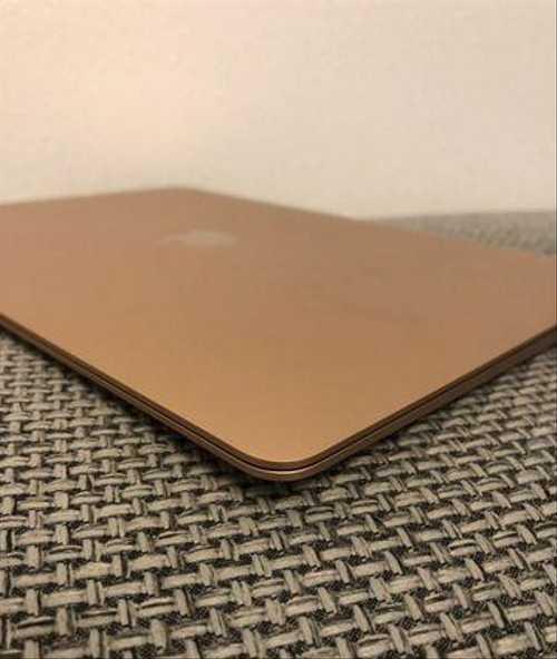Macbook air 13” M1 8/256gb 61 цикл